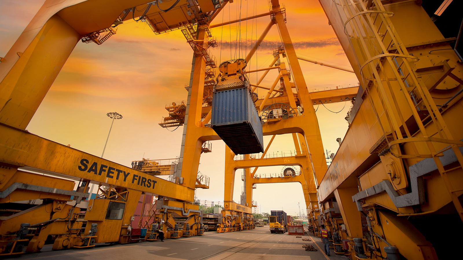 Export Controls and Sanction Programs - GDLSK